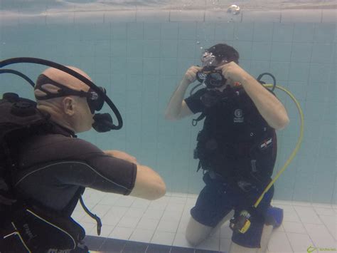 Home Scuba Tec Padi Scuba Diving In The Midlands