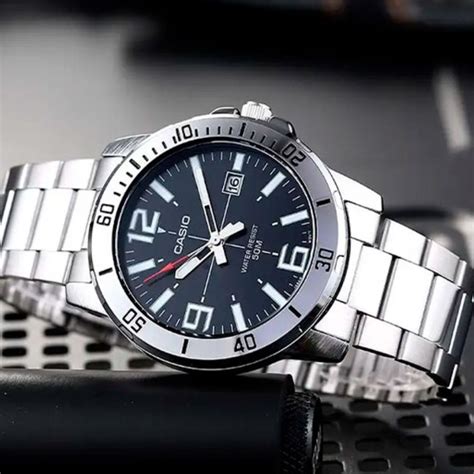 Японские кварцевые наручные мужские часы Casio Collection Mtp Vd01d 1b на стальном браслете с