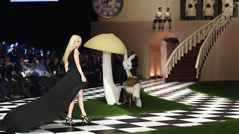 These People Transformed Themselves Into Real Life Barbie Dolls