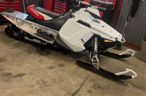Polaris Switchback Assault 800 Säljes I Hapar Såld Eller Borttagen