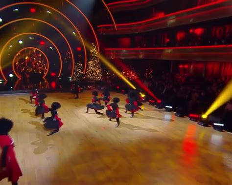 ცეკვის აკადემია სუხიშვილები Home