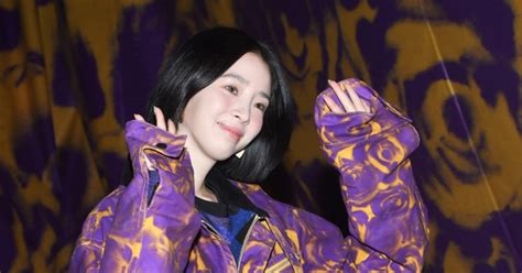 아이린 포즈 만큼이나 심쿵한 예쁨 [포토엔hd]