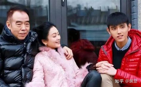 陈凯歌住上亿四合院花12亿建王宫却不愿花200万买儿子床照家规太严还抠门 知乎