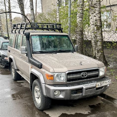 Toyota Land Cruiser Prado Carwatcher