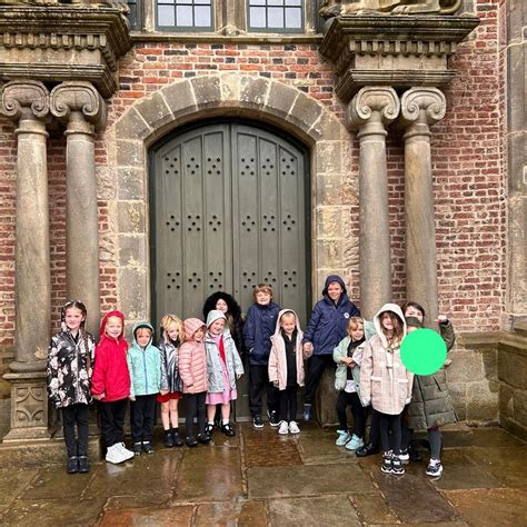Wrightington Mossy Lea Primary School Acorn Class Trip To Astley Hall