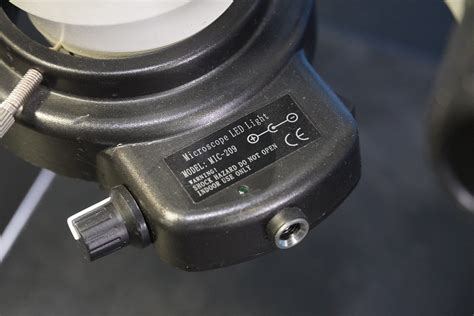 Scienscope Ssz Model Microscope Used Laboratory Instrument Specialists Inc