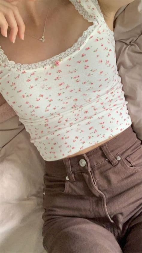 20 Stylish Lollapalooza Outfit Ideas To Rock Your Festival Look Kbeauty Addiction
