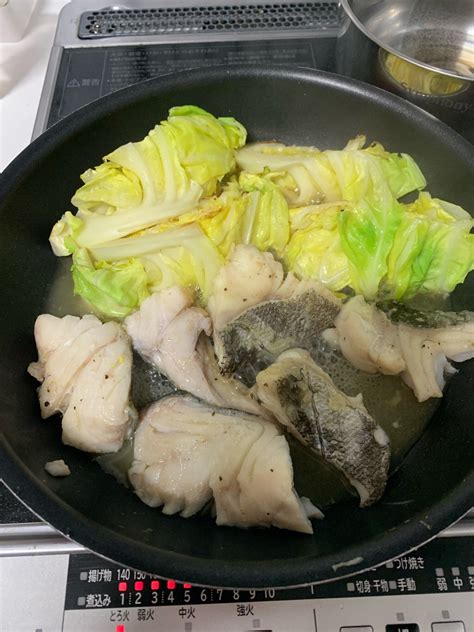春キャベツで！たらの蒸し焼き レシピ・作り方 By うぼぼん 楽天レシピ