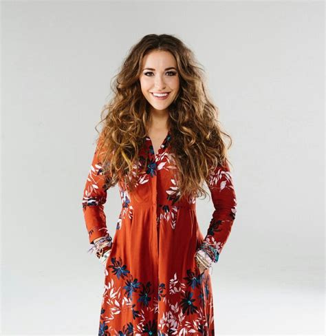 Pin By Sarah Abbigail On Lauren Daigle Lauren Daigle Fashion Outfits