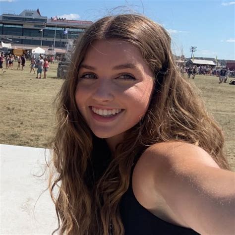 Carly Carly Gorter On Threads