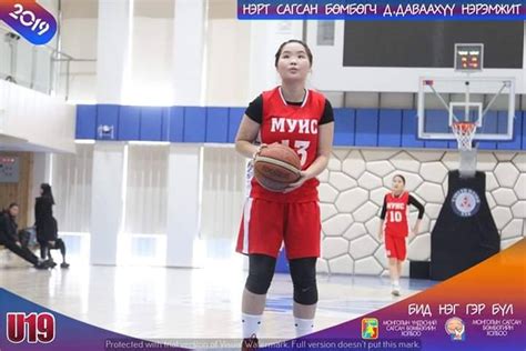 👏👏👏 Р Гантулга З Цолмон дасгалжуулагчтай МУИС ийн сагсан бөмбөгийн эмэгтэй шигшээ баг 2019 оны