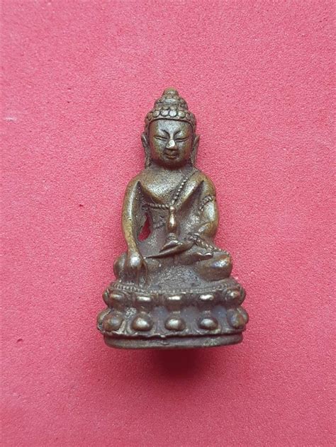 หลวงพ่อเกษม สุสานไตรลักษณ์ พระกริ่ง 3 นะ หลวงพ่อเกษม เขมโก สุสานไตรลักษณ์ จ ลำปาง เนื้อทองผสม