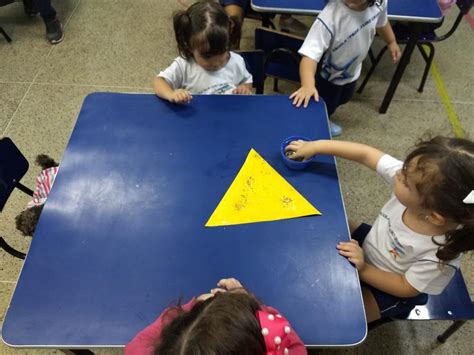 Minimaternal Educação Infantil Descobrindo A Forma Geométrica