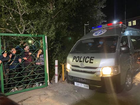 Ж Эрдэнэбат Н Номтойбаяр нарын шүүх хурал завсарлалаа ТАС МН