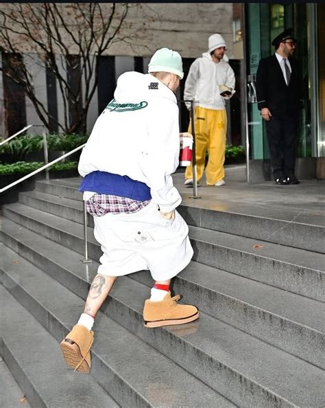 Sagging Pants Dấu Hiệu Nhận Diện Của Công Dân đường Phố