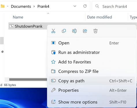 7 Geeky Ways To Prank Windows Users Make Tech Easier