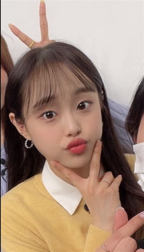 Chu On Twitter N년차 작가입니다 막내작가 때 츄님과 함께 촬영한 적이 있어요 함께 일한 연예인 중 제일 착한 인성갑 츄 스탭 한 분 한 분 찾아가서