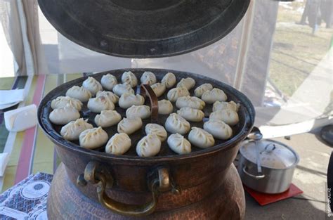 «Той Казан»: 900 кг баурсаков и 300 кг мяса | Идеи для блюд, Мясо, Праздник