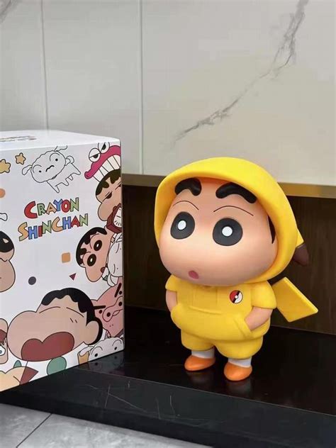 蜡笔小新 小新 Cos 宠物小精灵 皮卡丘 盒装手办 高35cm 广州动漫周边产品批发平台 乐亿动漫（）