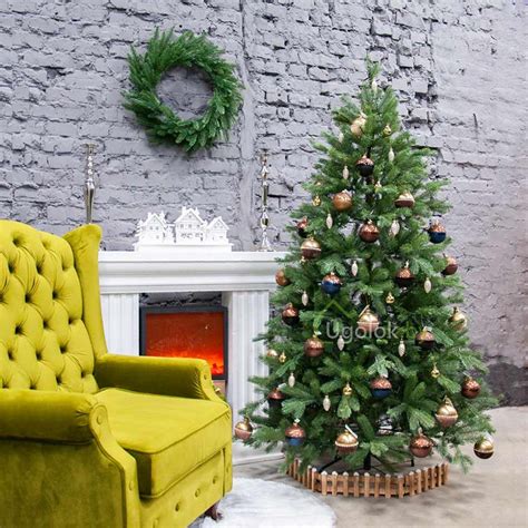 Елка новогодняя Варна 210 см GrandCity — купить по низкой цене | Ugolok.by