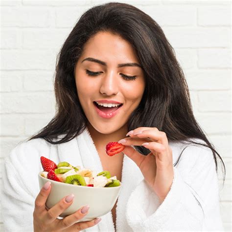 महिलाओं की सेहत के लिए बेहद जरूरी हैं ये 5 Vitamins कमी होने पर हो सकती है गंभीर दिक्कत