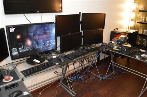 Metro Redux Is The New Favorite Opengl 4x Linux Game Benchmark Phoronix