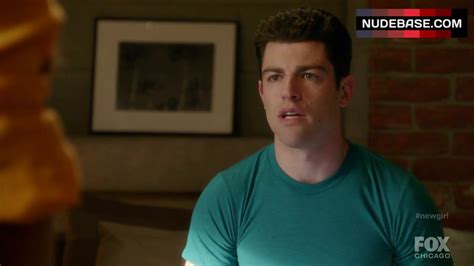 Hannah Simone Shows Lingerie New Girl Nudebase Com