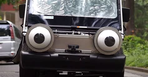 Scientists Propose Putting Giant Googly Eyes On Self Driving Cars