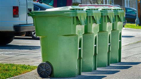 Waste Management Buys Rays Trash Service