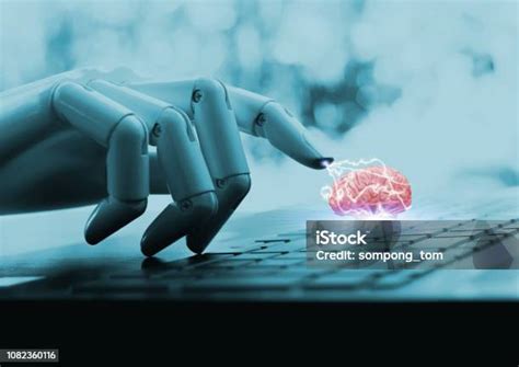 หุ่นยนต์คอมพิวเตอร์แนวคิด Cpu สมอง Ai เทคโนโลยีและความคิด ภาพสต็อก