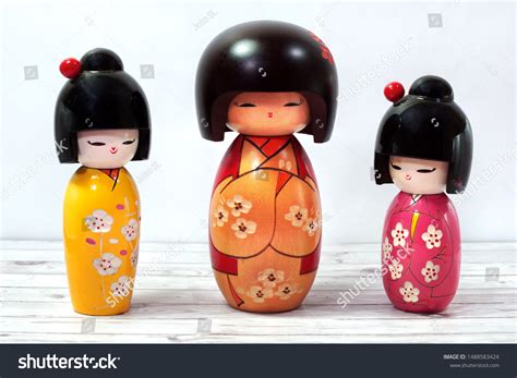Types Of Japanese Wooden Dolls At Tasha Hyman Blog