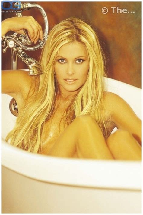 Nicole Eggert Nude Pictures Onlyfans Leaks Playboy Photos Sex Scene Uncensored