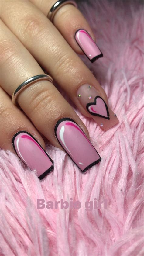 کیوت ترین مدل های دیزاین ناخن کارتونی دخترانه به سبک پاپ آرت