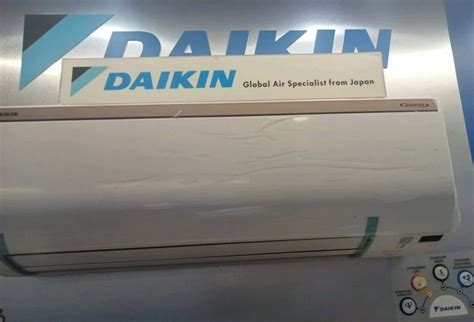 Daikin 1 5 Tr Split Ac 3 Star Inverter Hot And Cold At ₹ 42000 Piece Daikin Split Air