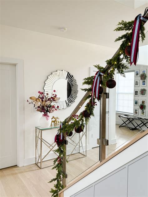 Modern Bright Holiday Home Tour