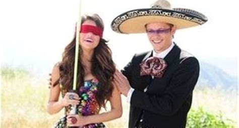Selena Gomez Reunited With Long Lost Mexican Brother Selena Gomez Reunited With Long Lost Mexican Brother