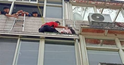 宜蘭民宅遮雨棚驚見女子蜷縮 警消急到場安撫救援 社會 CTWANT