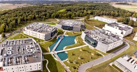 DATA4 invests more than €200 million to expand data center network