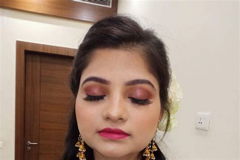 Yes Mam Salon At Home Makeup Salon Gorakhpur City