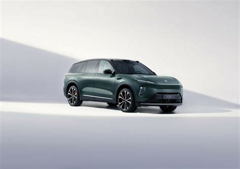 Nio Introduces New Ec7 Crossover Coupe Redesigned Es8 Carscoops