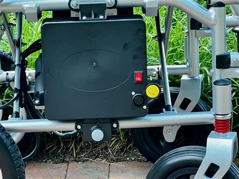 Oracle Wheelchair Battery Charger Port Open Quick N Mobile 888 701 8799