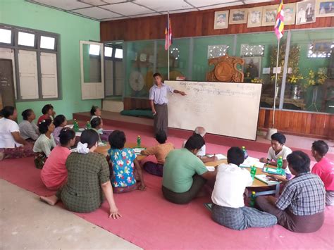 ကျေးလက်နေပြည်သူများ စာတတ်မြောက်ရေး စာသင်ဝိုင်းများဖြင့် ပို့ချသင်ကြား