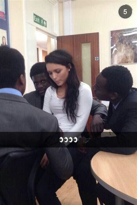 Cornostenta O Namorar Faz Bem E O Corno Manso Sabe