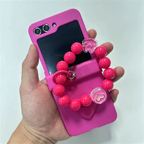 폰로드 폰로드 갤럭시 케이스 러블리 딸기핑크 하트 구슬 스트랩 Z Flip 3 지플립 4 Z 플립 5