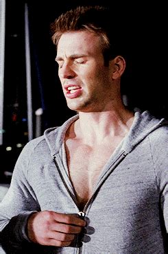 Chris Evans Gifs Get The Best Gif On Giphy