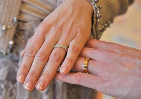 Random Thoughts Of A Lurker Martina Hingis Honeymoon Details