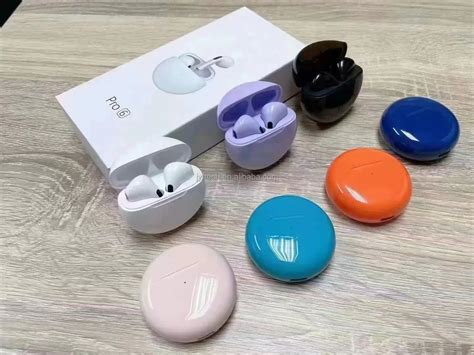 Factory Price Tws Pro Headphone Noise Cancelling Headset Sport Stereo Wireless Earphones