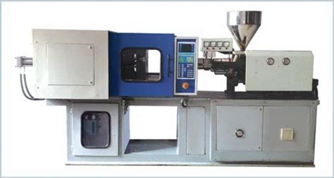 PLC Controlled Injection Moulding Machine At 895000 Piece Plastic Injection Molding Machine