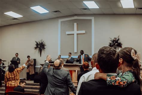 Pentecostal Vs Apostolic Christian Faith Guide