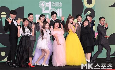 개그콘서트 33기 신인 개그맨들 네이트 연예